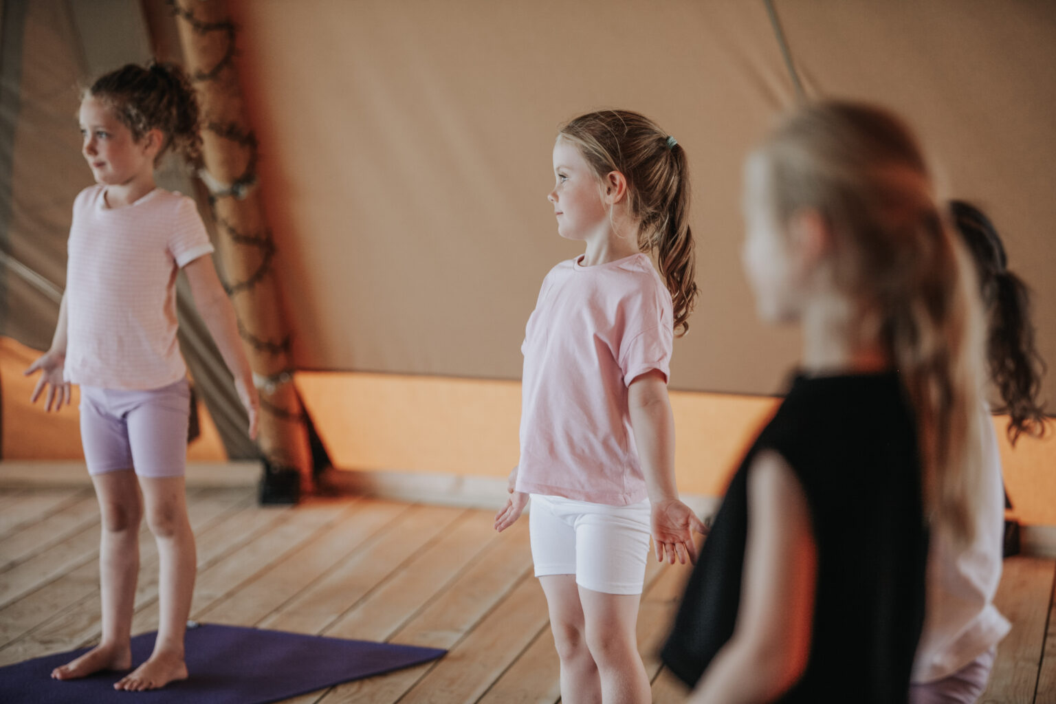 Happy Kids Yoga: Building Strength, Calm & Emotional Resilience
